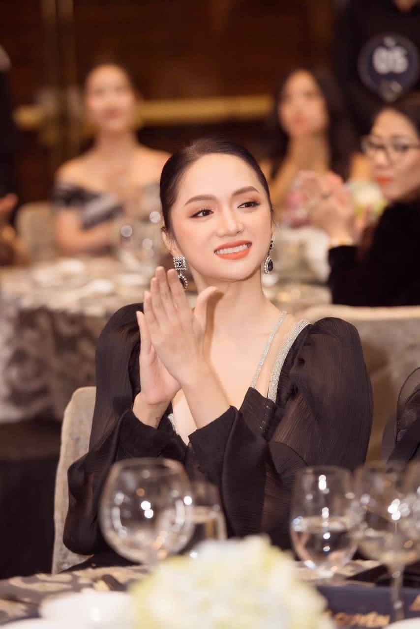 Hương Giang Tiết Lộ O Sen Là Cô Giáo Của Mình Ngọc Mai Lại Nói Hương
